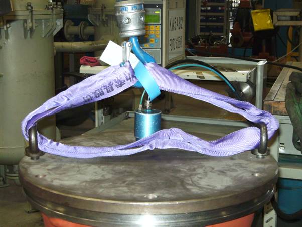 Rigging Quiz: Can you identify 5 hazards in this photo?